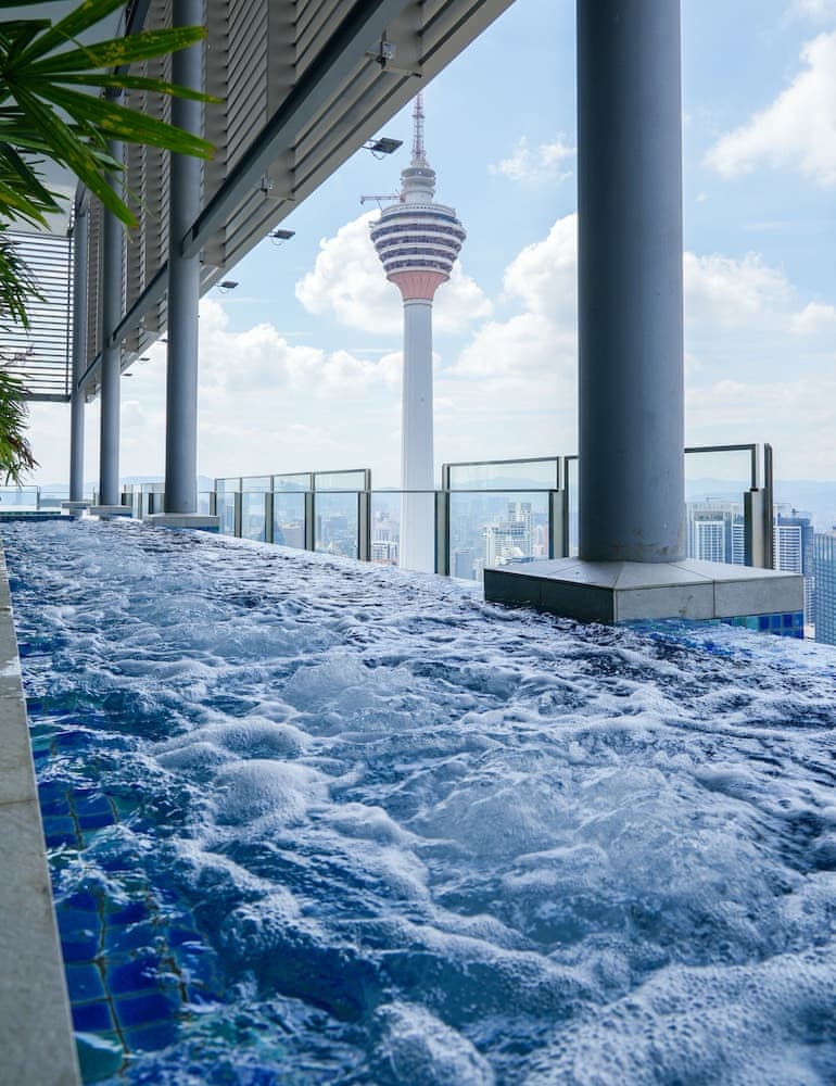 Pavilion Ceylon Hill Suites, Bukit Bintang by Perfect Host $162