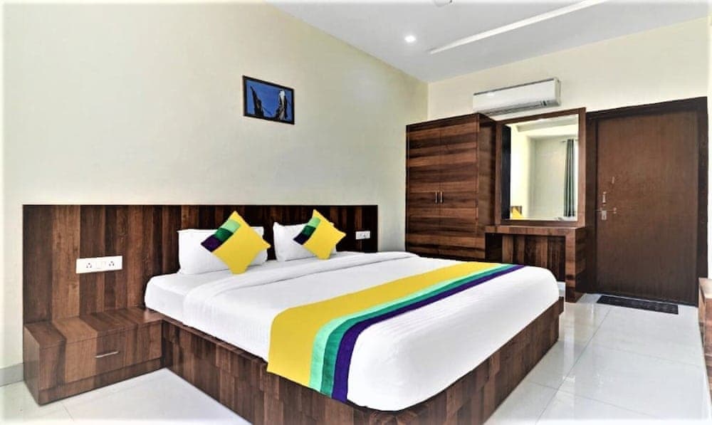 Hotel Ravi Residency €19